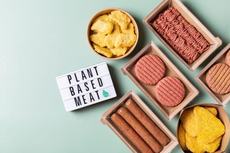 Alternative Protein: The Good, Bad, & Ugly 2025 Full Guide